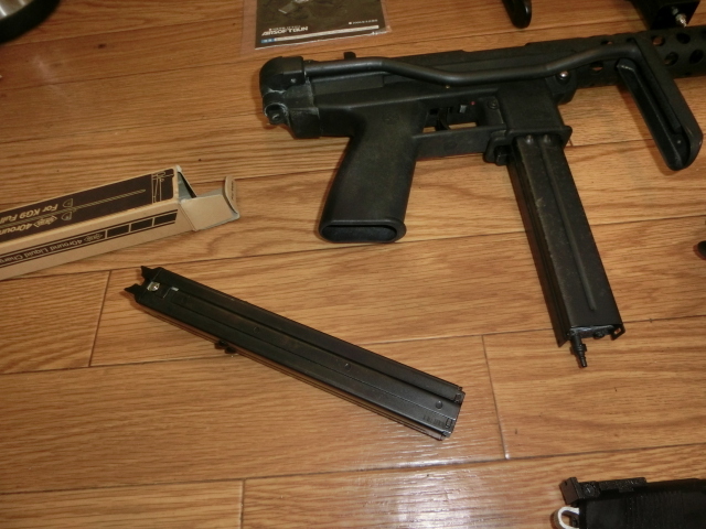 Yahoo!オークション - マルゼン KG9 フルオート ブローバック WA ミニU...