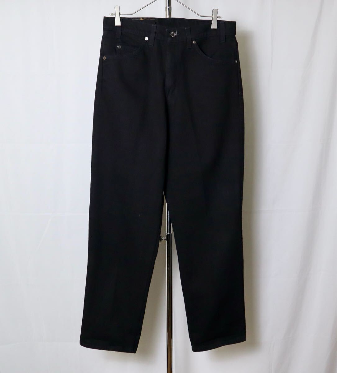 デッドストック 90s Levis 550 ブラックデニムパンツ MADE IN デッドストック 90s Levis 550 ブラックデニムパンツ MADE IN