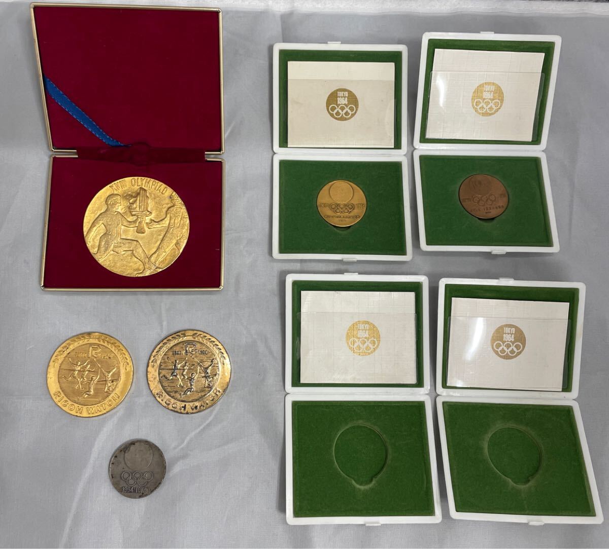 東京オリンピック 1964年 記念メダル 銅メダル×2 リコー記念メダル ケースのみ 計8点セット(オリンピック)｜売買されたオークション情報、yahooの商品情報をアーカイブ公開 ...