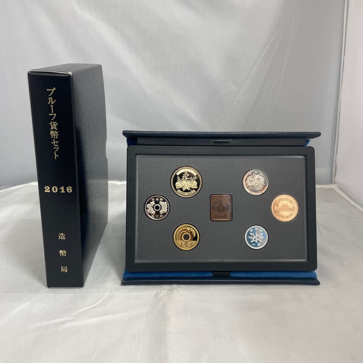 Yahoo!オークション - 【 2016年 平成28年 プルーフ貨幣セット 年銘板...