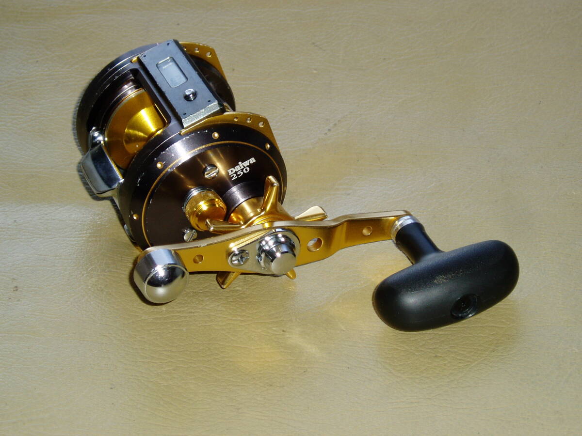 Yahoo!オークション - ダイワ ミリオネア ICV 250