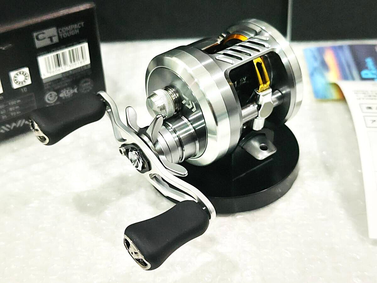 Yahoo!オークション - ミリオネア CT SV 70H 新品未使用 稀少 ダイワ ...