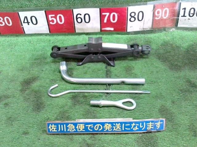 Yahoo!オークション - スズキ ラパン X HE33S 車載工具 車載ジャッキ ...