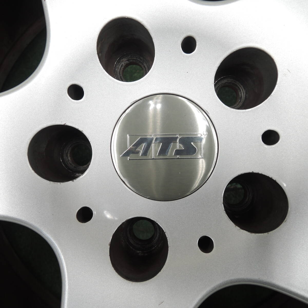 Yahoo!オークション - 送料無料 バリ溝 9分 アウディ等 ATS 225/50R17...