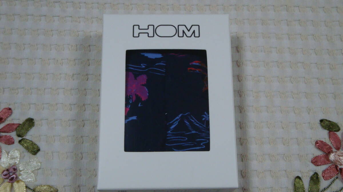 Yahoo!オークション - 新品.HOM.Tバック.ストリング.フロント快適.ロゴ...