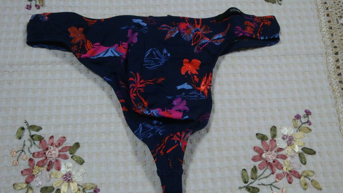 Yahoo!オークション - 新品.HOM.Tバック.ストリング.フロント快適.ロゴ...