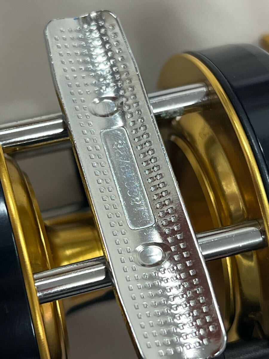 Yahoo!オークション - 美品 アブガルシア アンバサダー 5601 C4 ハイパ...