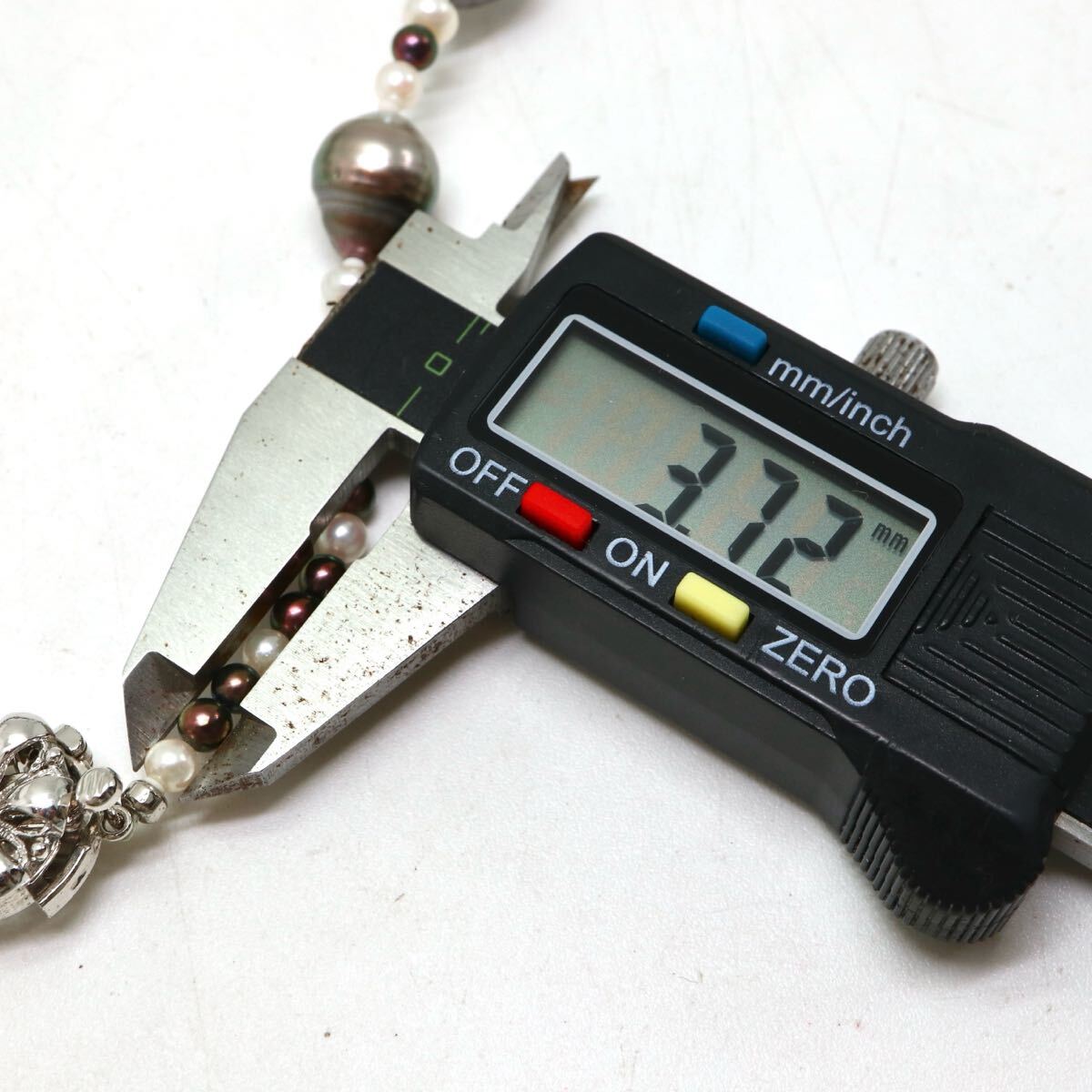 Yahoo!オークション - 【セット売り】約8.4-12.6mm珠 南洋黒蝶真珠ネッ...