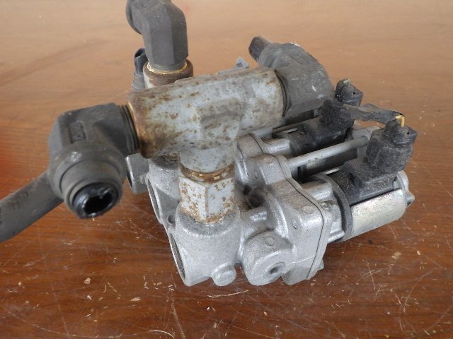 Yahoo!オークション - r696-113 日野 グランドプロフィア ソレノイドバ...