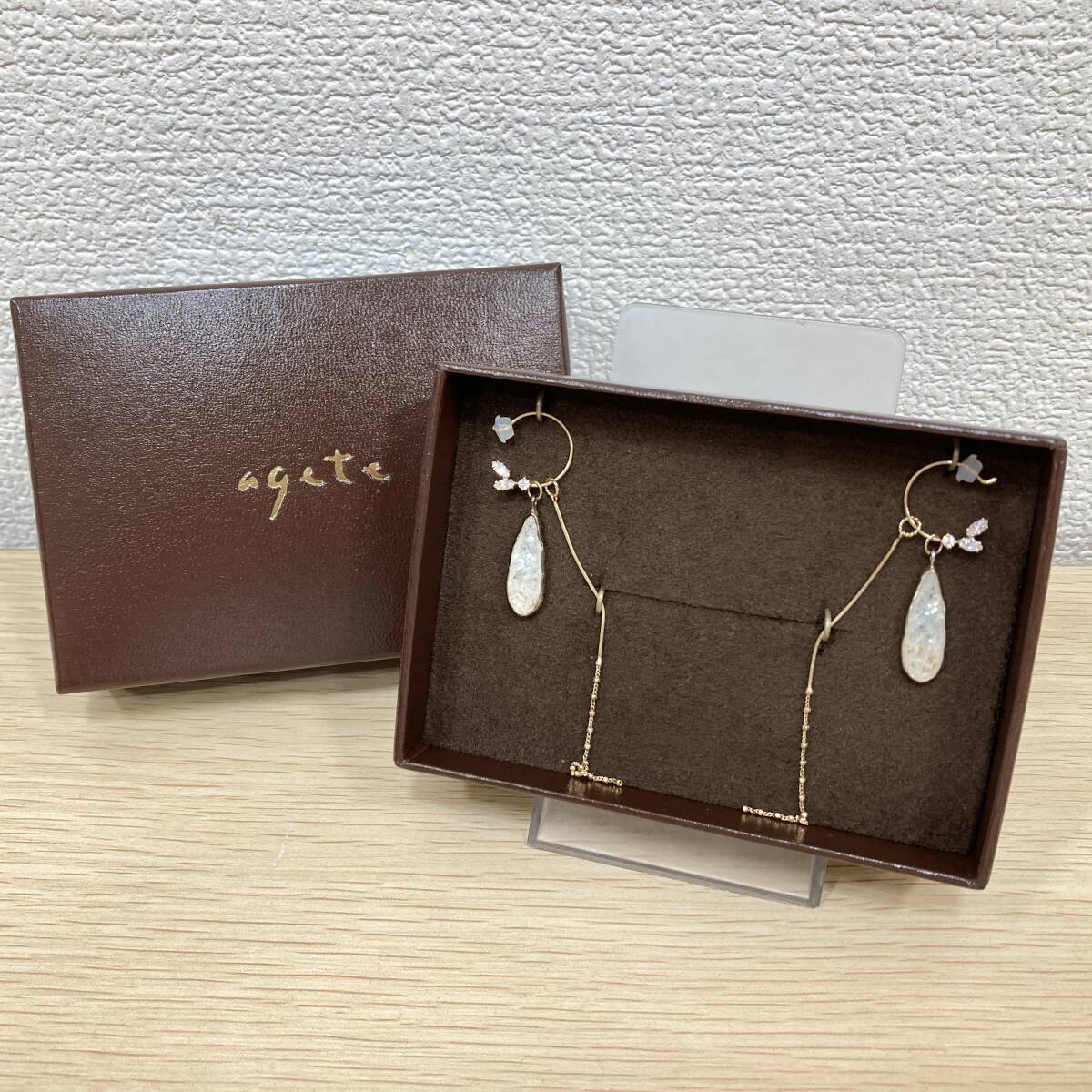 Yahoo!オークション - 箱付き / agete アガット K10 フープ ピアス リ...