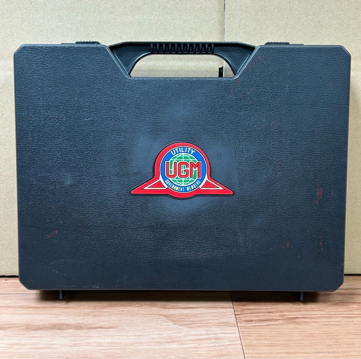 Yahoo!オークション - 【た-3-29】60 ウルトラマン 80 アタッシュケー...