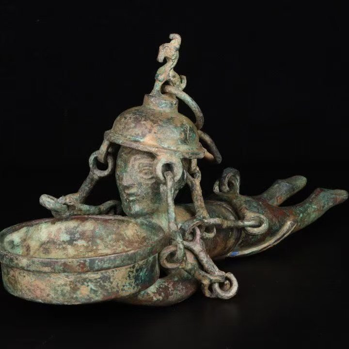 J13 旧家収蔵 漢代のブロンズ製人形シャンデリア 置物 L324371(鉄製)｜売買されたオークション情報、yahooの商品情報をアーカイブ公開 - オークファン（aucfan.com）
