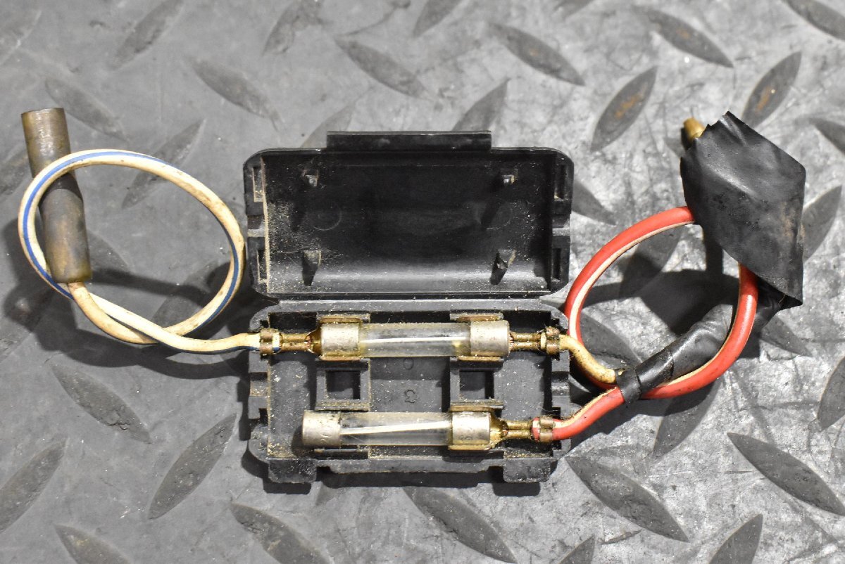 Yahoo!オークション - K565 当時物 Z1000J ヒューズBOX 0098 検) Z1000...