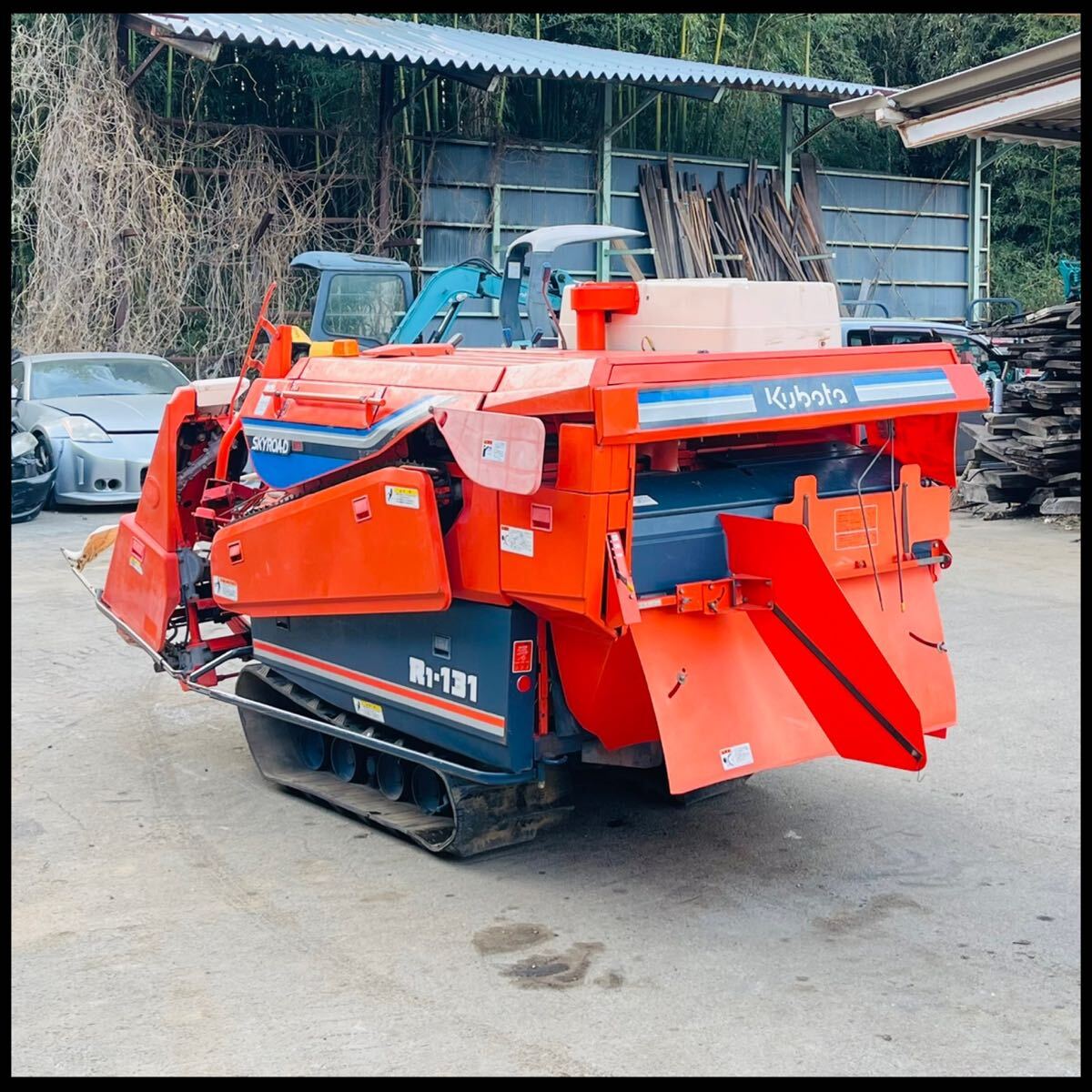 Yahoo!オークション - KUBOTA クボタ コンバインR1-131 210アワー 2条...