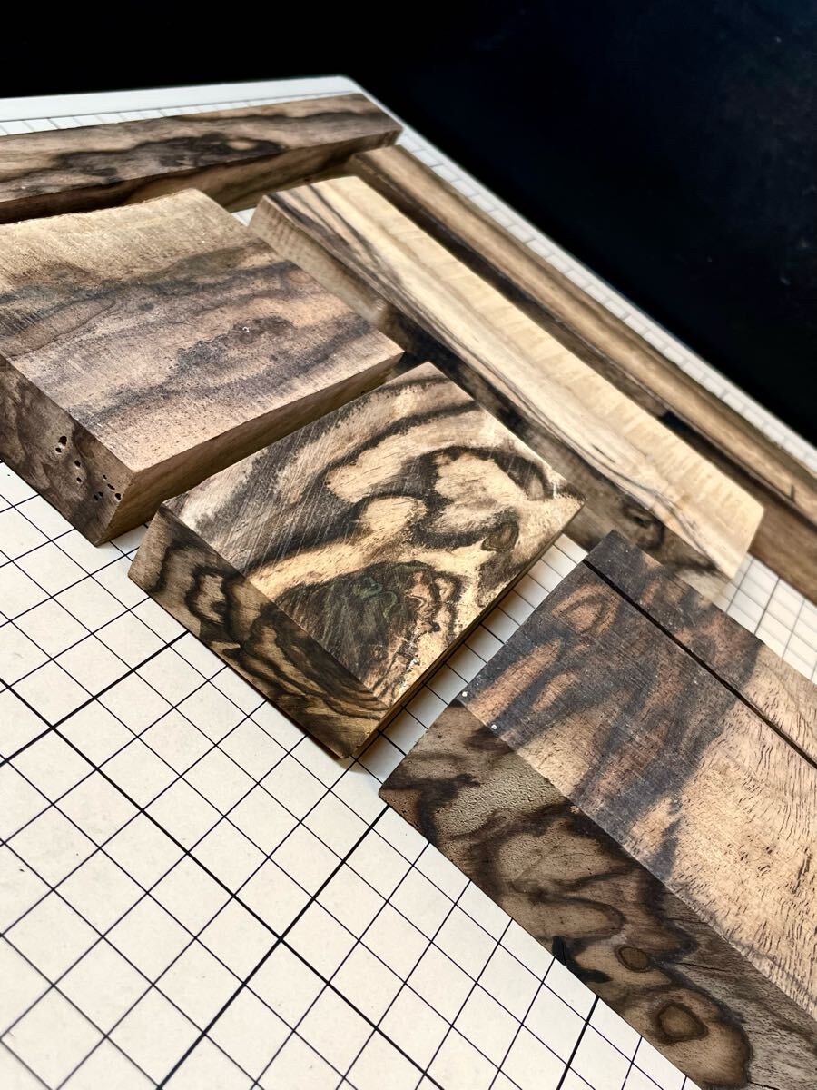 Yahoo!オークション - 『KY0852』レア材不揃いまとめ 黒柿 孔雀杢 縞目...