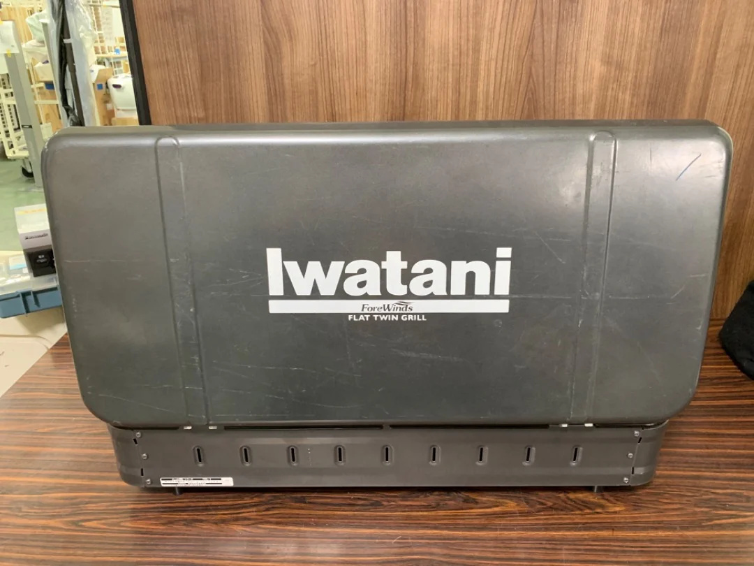 E52 Iwatani フラットツイングリル ForeWind CB-TBG-1 2018年製 バーベキュー アウトドア(ツーバーナー)｜売買されたオークション情報、yahooの商品情報を ...