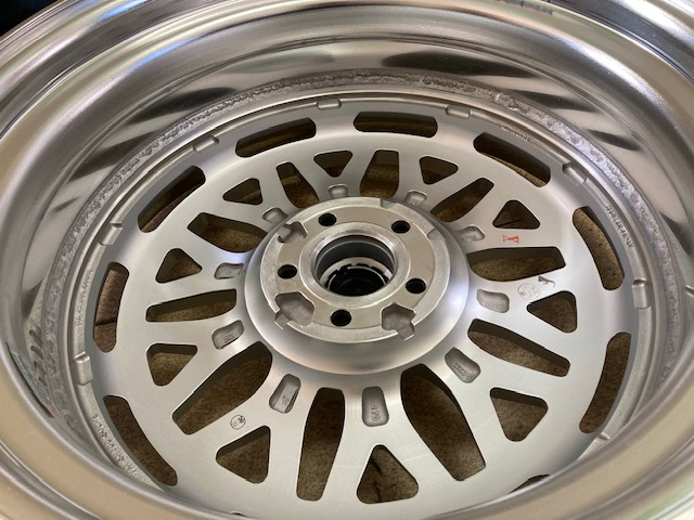 Yahoo!オークション - きれい PCD100 5穴 WORK SEEKER MX 18X7.5J+45+3...