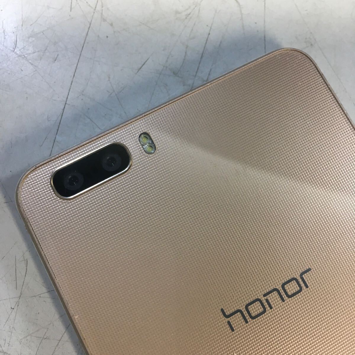 Yahoo!オークション - (030814C) honor PE-TL10 32GB 初期化済み本体の...