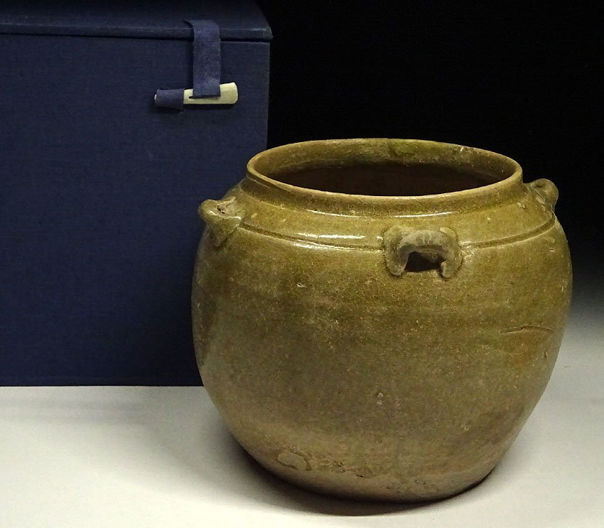 緑屋h 中国古玩 耀州窯 青磁 四耳 壺 箱付 唐物 時代物 i9/3-6334/24-5#80(青磁)｜売買されたオークション情報、yahooの商品情報をアーカイブ公開 - オークファン ...