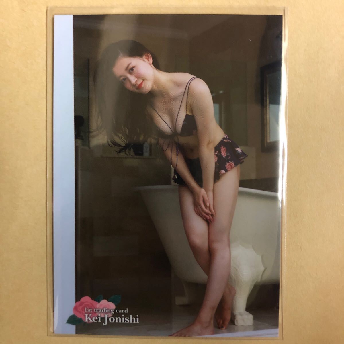 Yahoo!オークション - NMB48 上西恵 トレカ アイドル グラビア カード ...