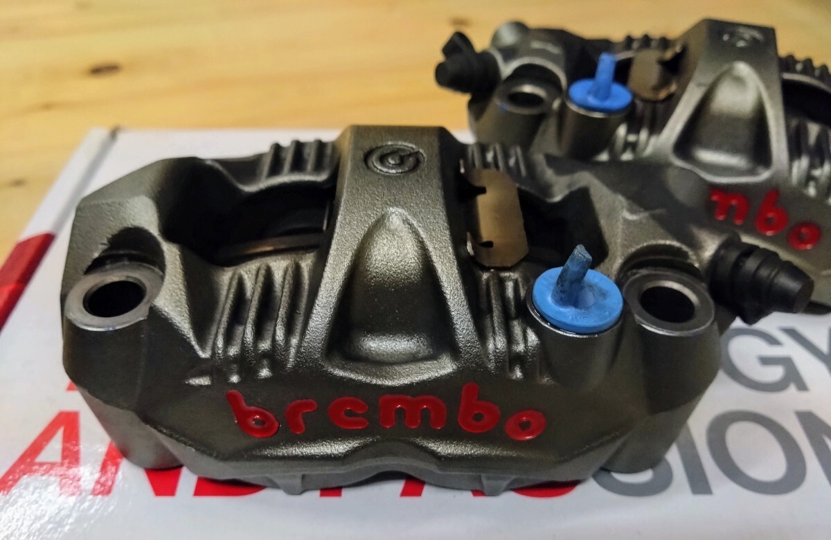 Yahoo!オークション - 正規品 ブレンボ GP4-RS 108mm brembo