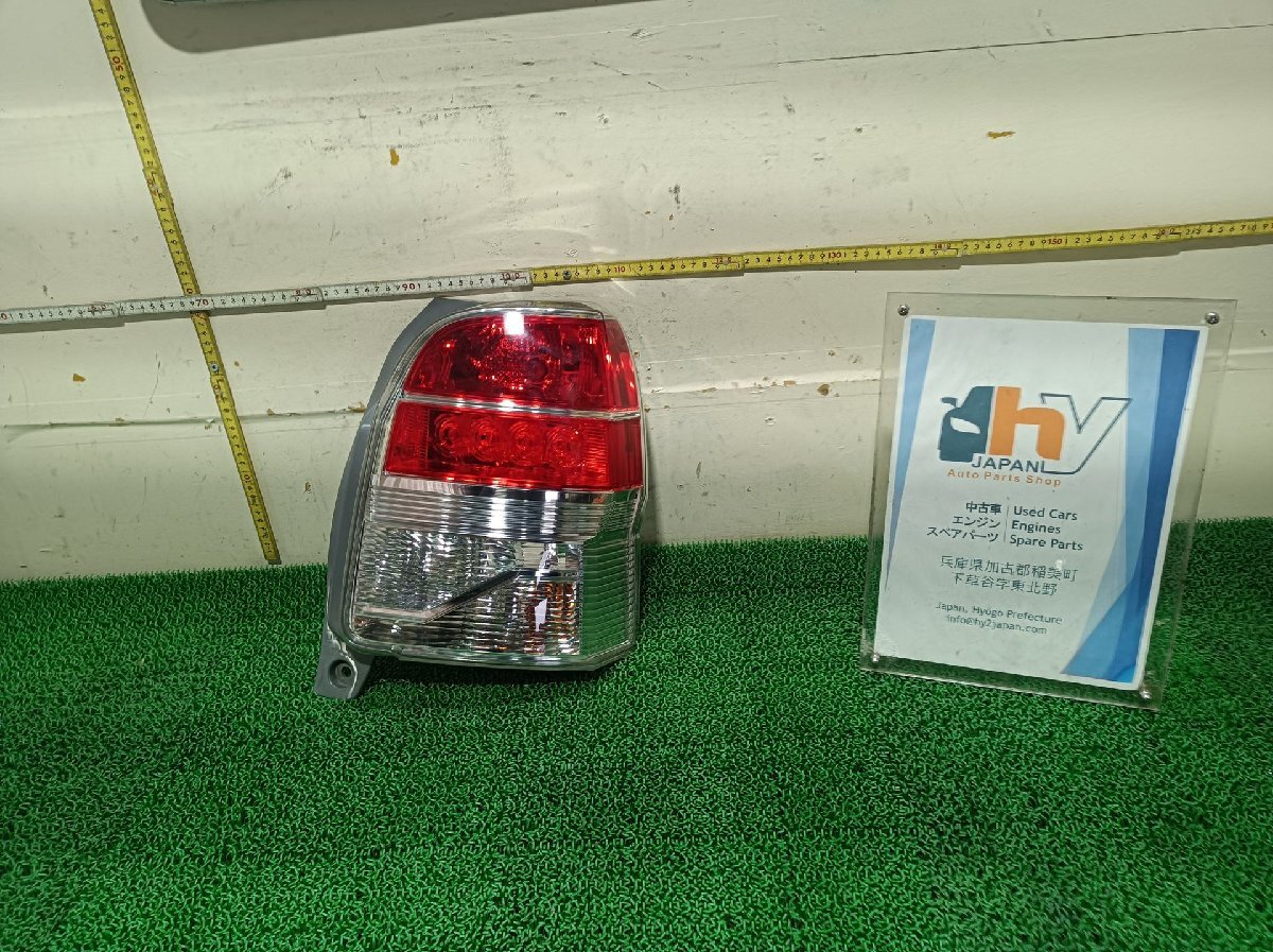 Yahoo!オークション - トヨタ 右 テールライト ポルテ/スペイド DBA-NC...