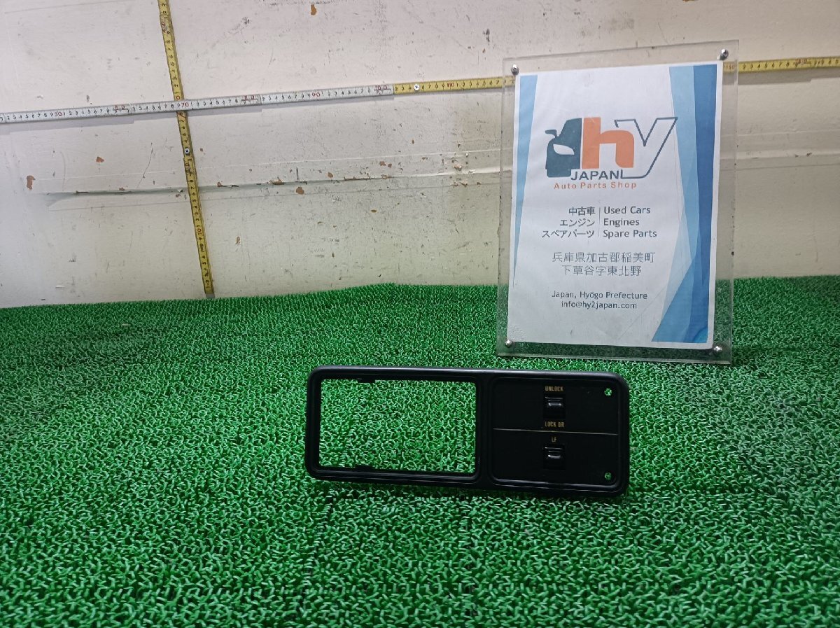 Yahoo!オークション - ジープ ドアロックスイッチ チェロキー E-7MX 19...