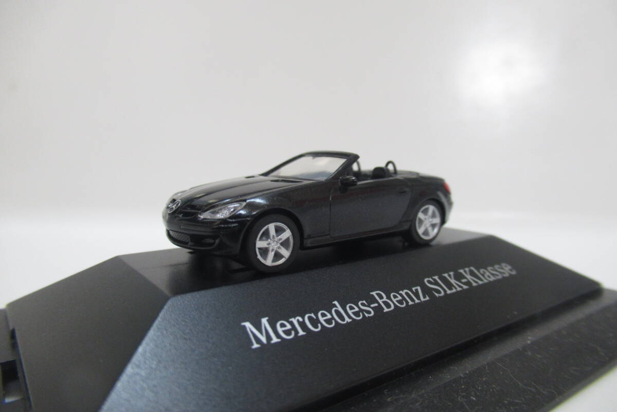 Yahoo!オークション - 1/87 Wiking Mercedes Benz SLK(R171) B
