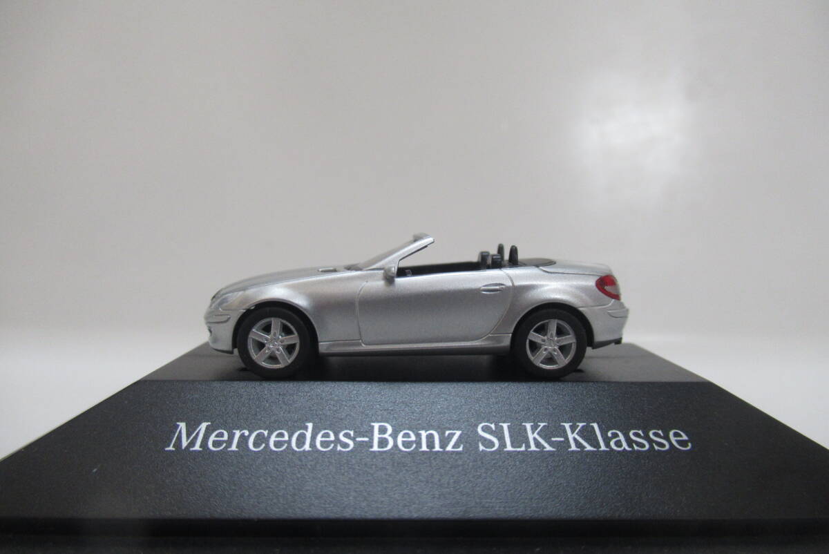 Yahoo!オークション - 1/87 Wiking Mercedes Benz SLK(R171) S