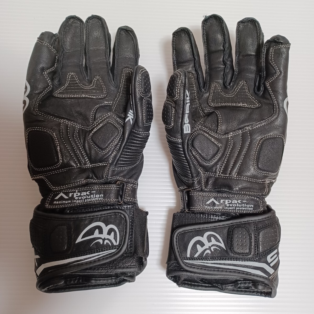 Yahoo!オークション - BERIK ベリック レーシンググローブ G-10723-BK ...