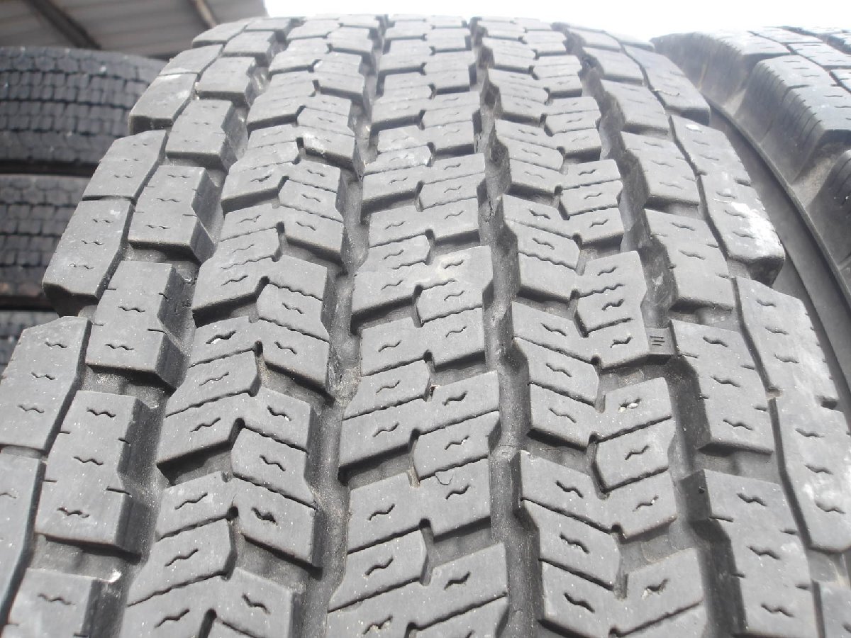 Yahoo!オークション - O301-5 送料無料 225/80R17.5 冬4本セット スタ...