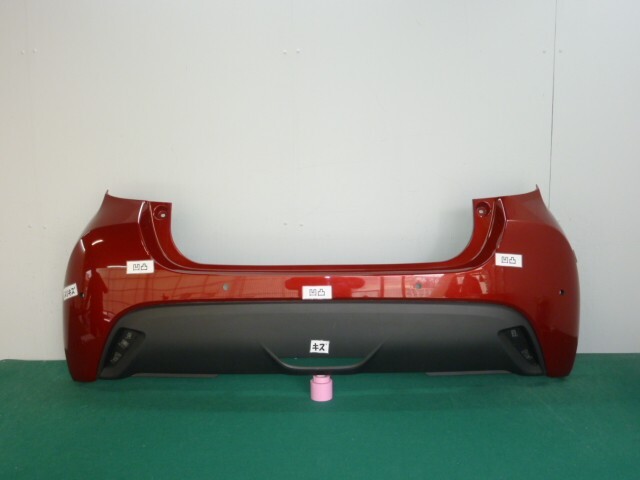 Yahoo!オークション - ヤリス 5BA-KSP210 リアバンパー 52159-K0901-D1...