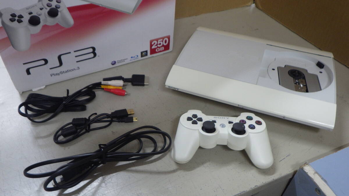 Yahoo!オークション - SONY プレステ3/PS3 PlayStation 3 250GB/外箱...