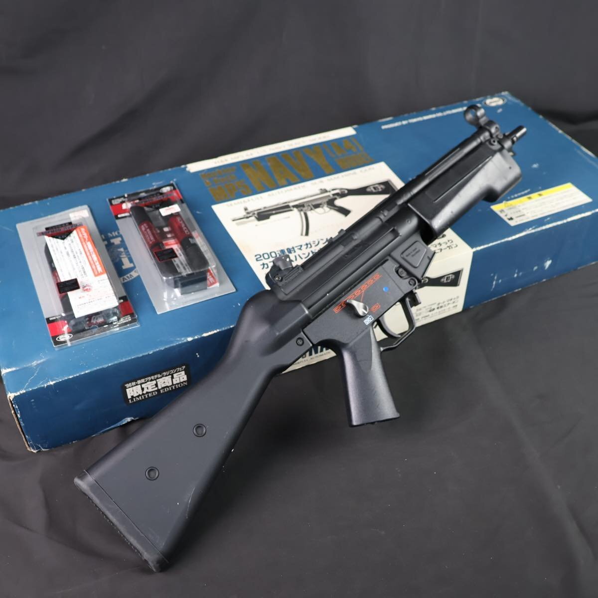 Yahoo!オークション - 東京マルイ MP5 NAVY MODEL A4 #14256