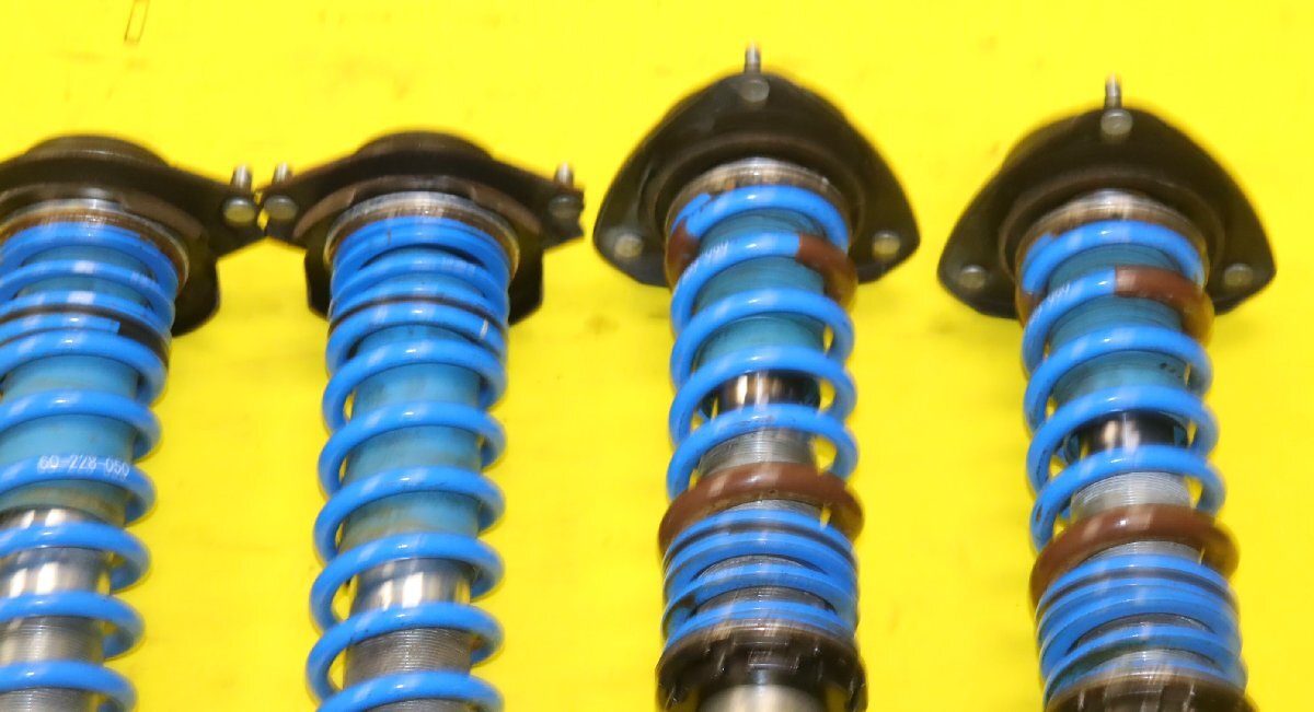 Yahoo!オークション - レガシィ BM9 BR9 BRG BRM BILSTEIN ネジ式 車高...