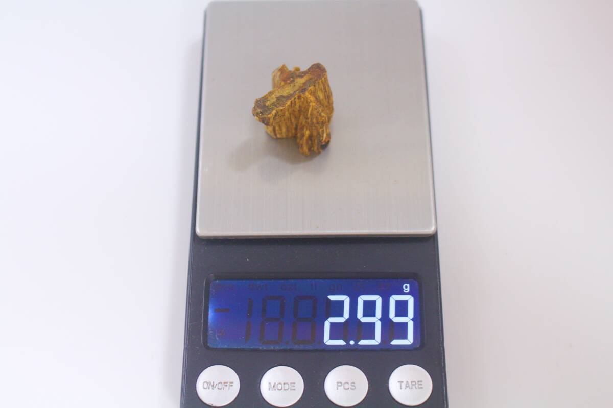 Yahoo!オークション - 銘香 香木伽羅 沈香 錦の浦 約2.99g お香 沈香 ...