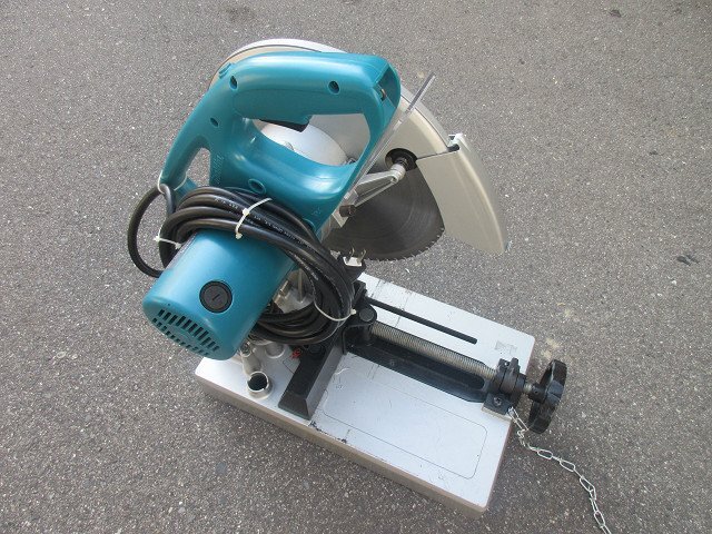 Yahoo!オークション - 8934 マキタ 305mm 12型 チップソー切断機 LC...