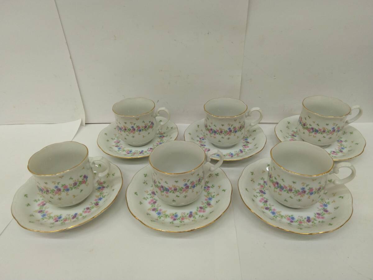 Yahoo!オークション - L502・30 現状品 NARUMI ティーカップ＆ソーサー...