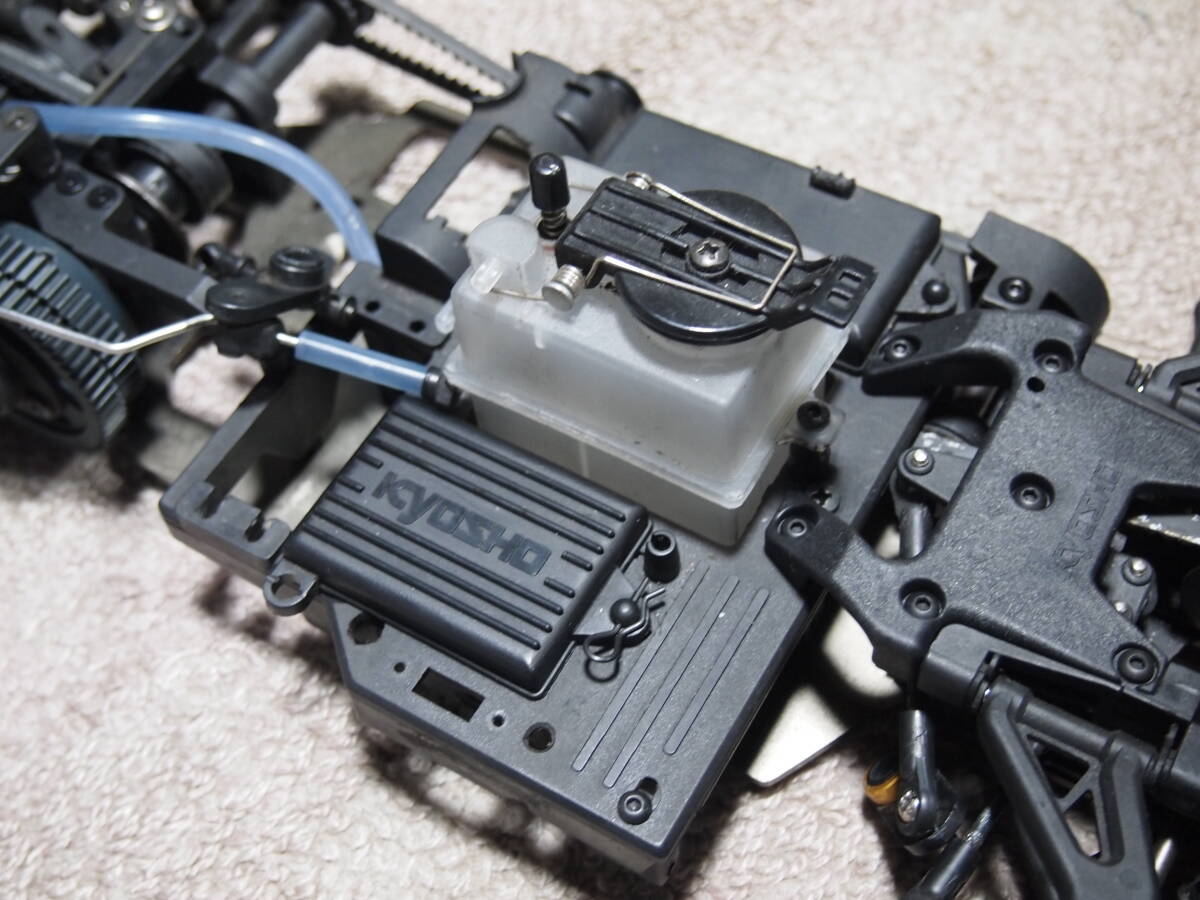 Yahoo!オークション - 京商 V-ONE-SⅢ 1/10GPツーリング Kyosho V-ONE-...