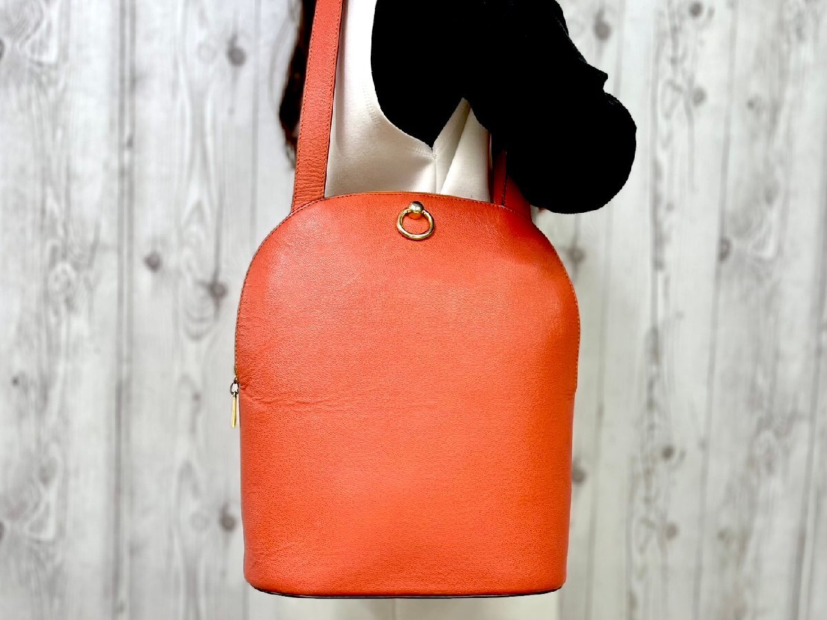 極美品 CELINE セリーヌ ショルダーバッグ バッグ レザー 極美品 CELINE セリーヌ ショルダーバッグ バッグ レザー
