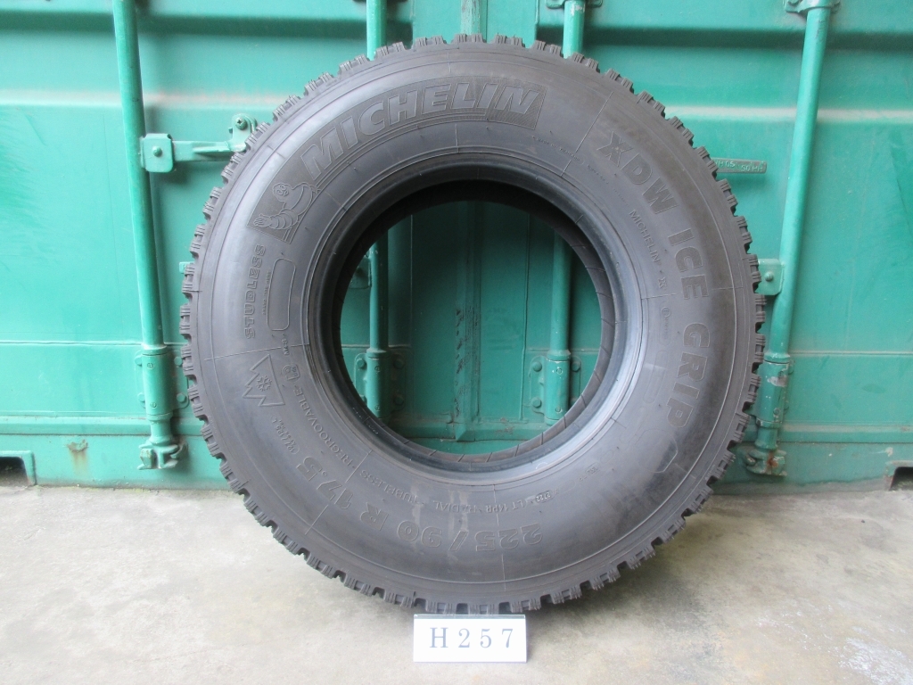 Yahoo!オークション - スタッドレス 225/90R17.5 ミシュラン 2本セッ...