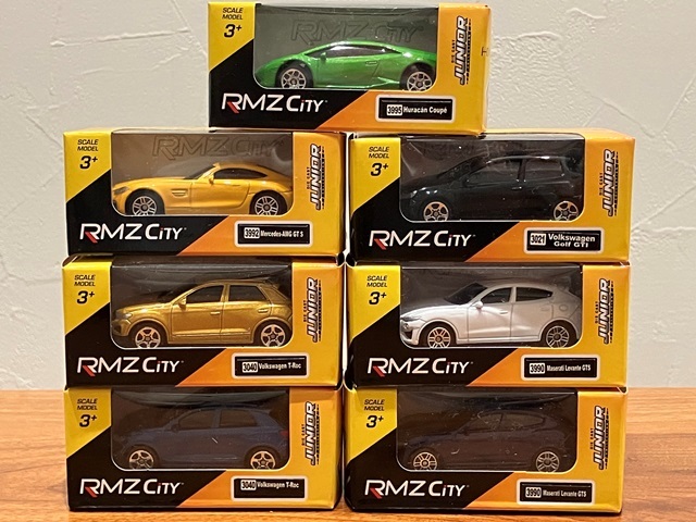 Yahoo!オークション - RMZ City 7台セット ウラカン/マセラティ レヴァ...