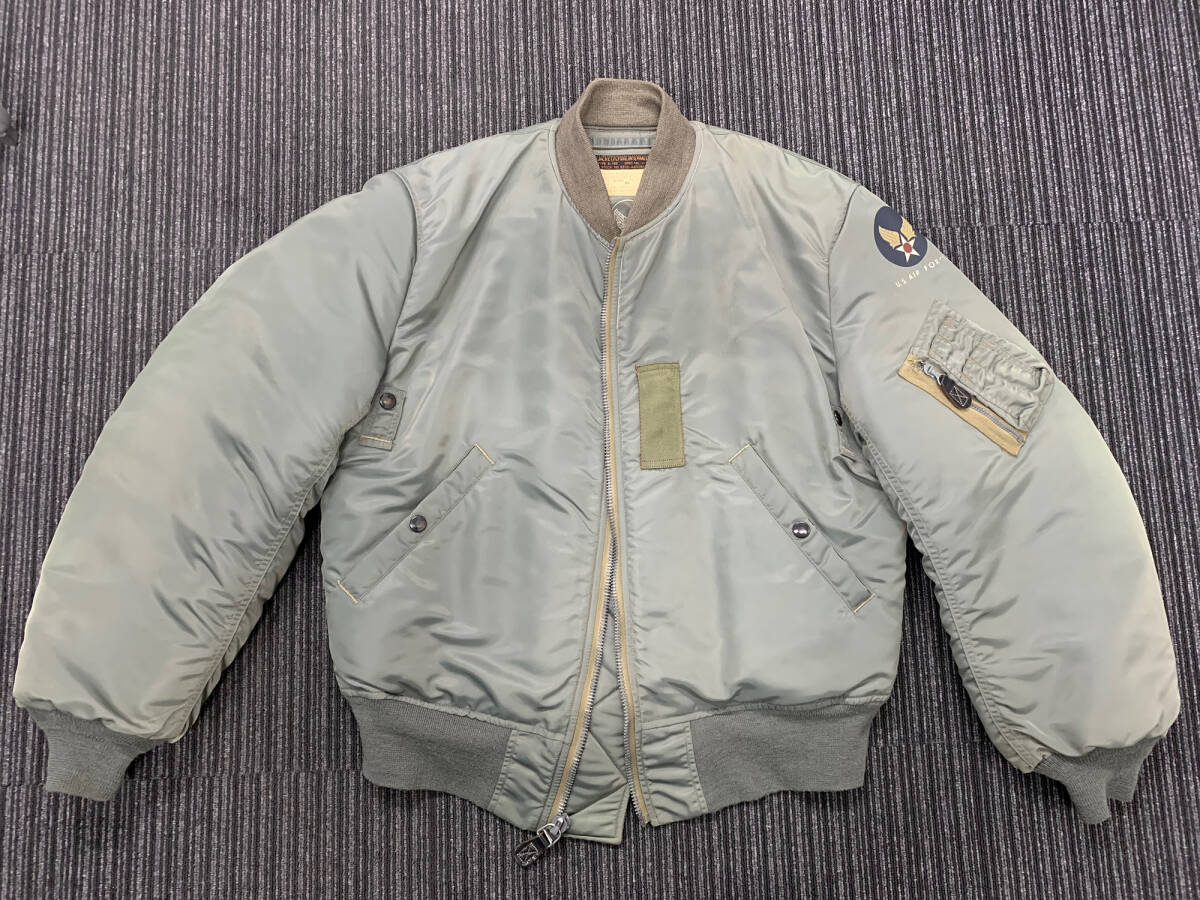 バズリクソンズ MA-1 B-15D MOD 40 Lサイズ(Lサイズ)｜売買されたオークション情報、yahooの商品情報をアーカイブ公開 - オークファン（aucfan.com）