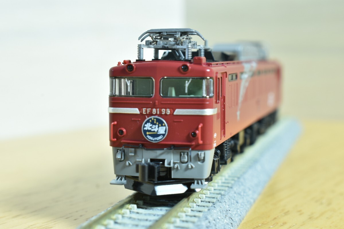 Yahoo!オークション - TOMIX 9126 JR EF81形電気機関車（北斗星色） ト...