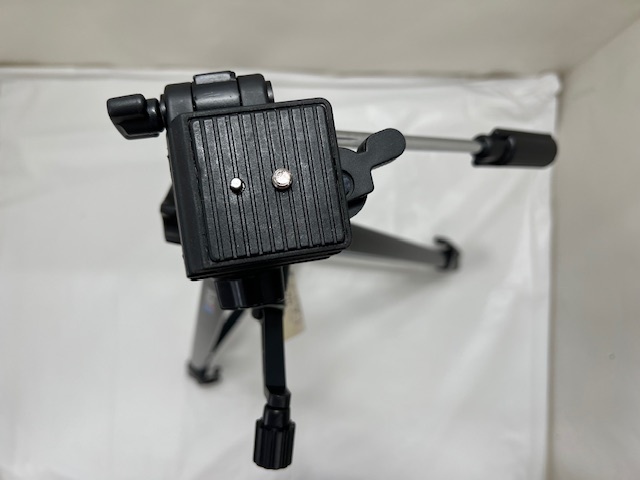 Yahoo!オークション - 【菊水-13240】ハクバ HAKUBA 3段三脚 HD-331V/(...