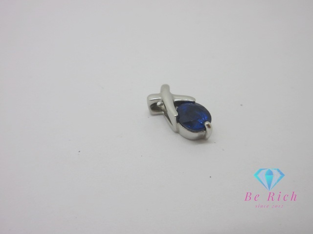 Yahoo!オークション - Pt900 サファイア 0.71ct 付 デザイン ネックレ...