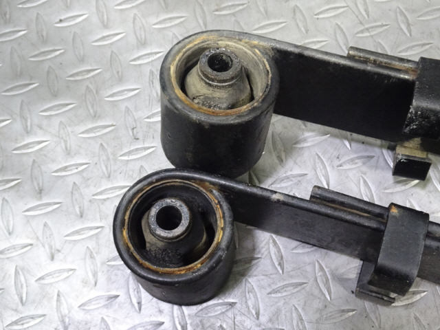 Yahoo!オークション - キャリー EBD-DA63T リアリーフスプリング 41310...