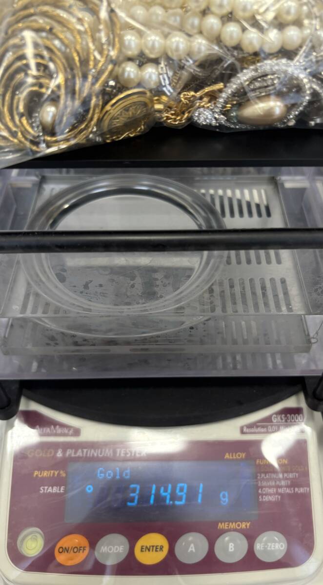 Yahoo!オークション - #2366A 外国紙幣・硬貨まとめ アメリカドル 他 ...