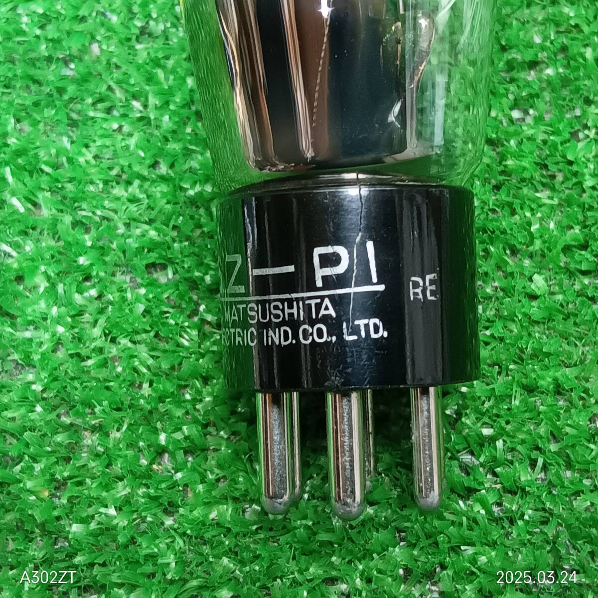 Yahoo!オークション - 並3ラジオの真空管＋シールドケース 6D6/6ZP1/12...