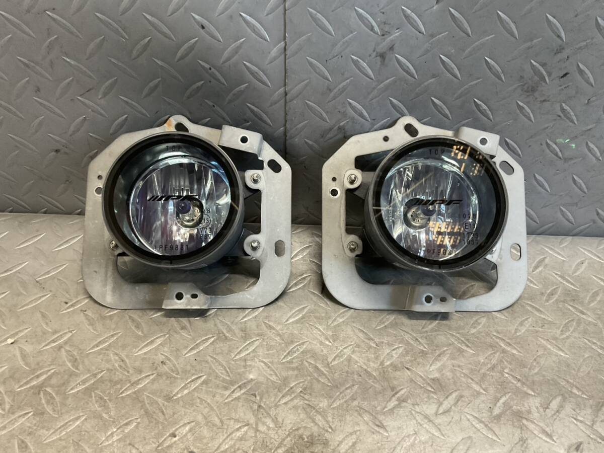 Yahoo!オークション - A08 三菱 デリカD5 CV5W フォグランプ左右セット...